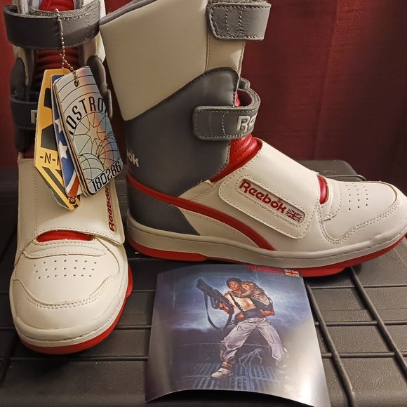 Reebok | Shoes | Alien Reebok | Poshmark